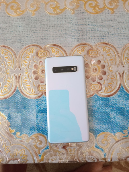 ОБМЕН Samsung  S10