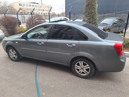 Lacetti 2013 avtomat ideal