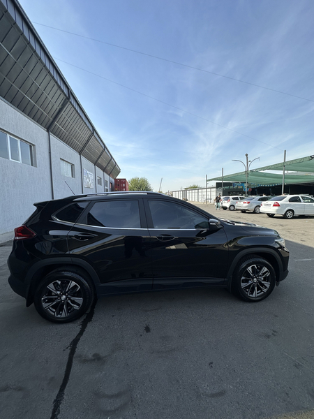 Tracker 2 Turbo 1