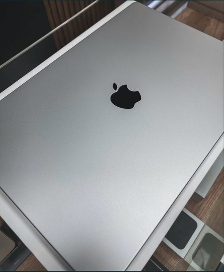 MacBook Pro M1 Pro 16dyum 32/2TB LLA America