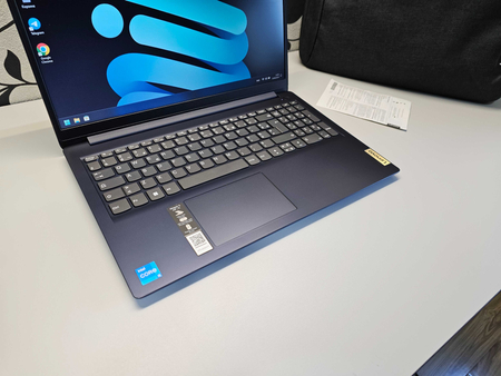 ПРОДАМ VICTUS 15 Мощный Ноутбук Ryzen™ 5-7535HS/RTX2050/15.6