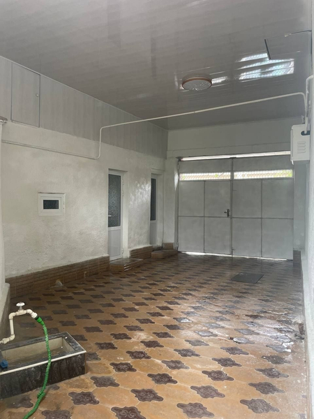 SROCHNO Xovli sotiladi ,shahardan xovli sotiladi, Продается дом