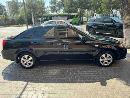Продается Lacetti Style AT 2022 с люком 14 000 уе