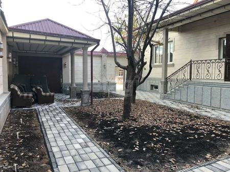 Срочно продам хороший дом в Мирзо-Улугбекском районе.Военкомат