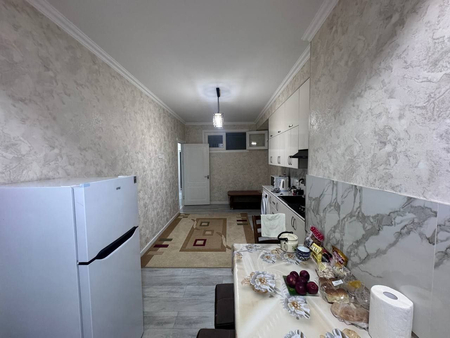 Срочно продаю 2 Комнотная квартира Яккасарайский район саламатина