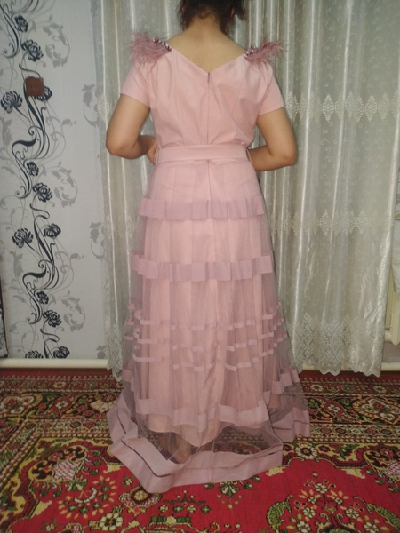 Продается платья