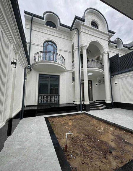 Продается Евро дом Ориентир: Бадамзар мечеть  500м2