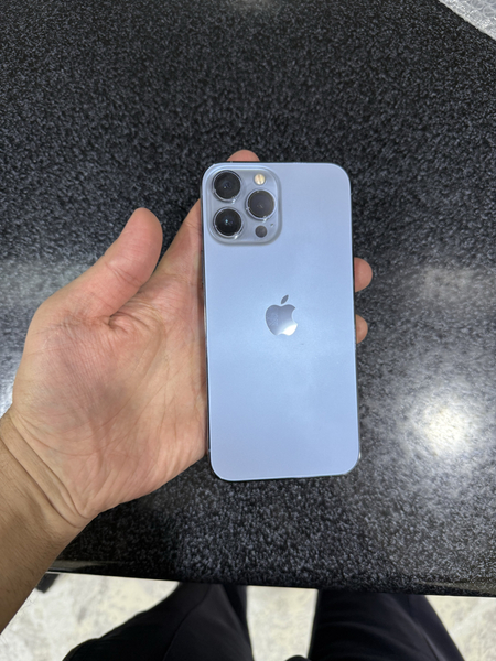 iphone 13 pro max pamit 256g yomkost 84% holati zor oqip tel qlila