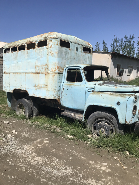 Газ 52 бартавой