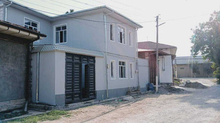 Продаётся дом АТП  1 соток 6 комнатная
