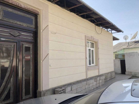 Продаётся дом в Бектемирском районе по улице Саховат.