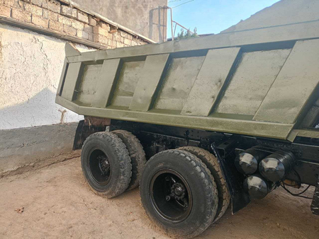 KAMAZ 5511 sotiladi