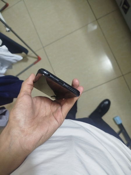 Redmi note 8 64/4 GB