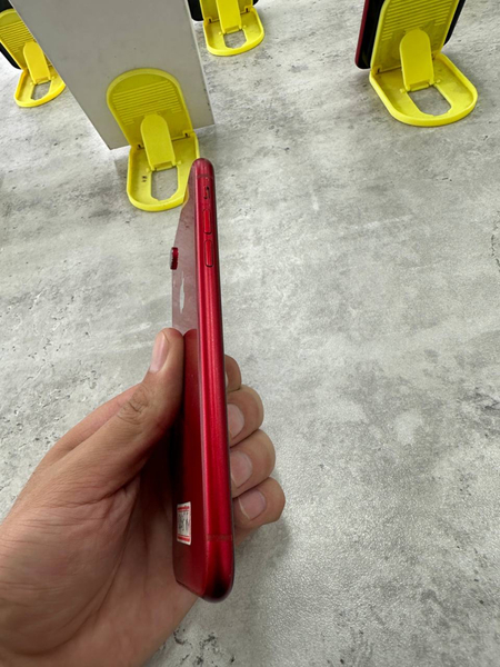 Iphone XR sotiladi