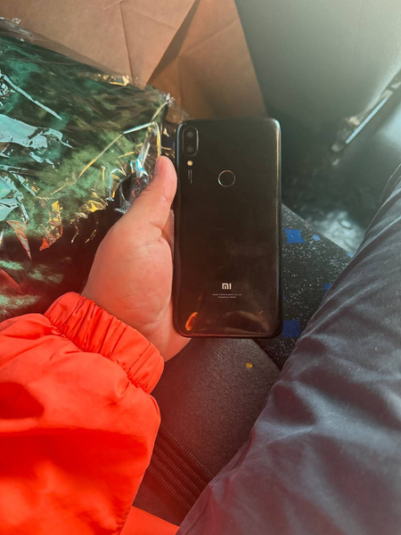 Redmi play sotiladi
