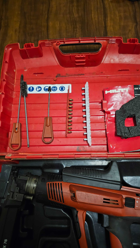 Hilti pistolet DX76