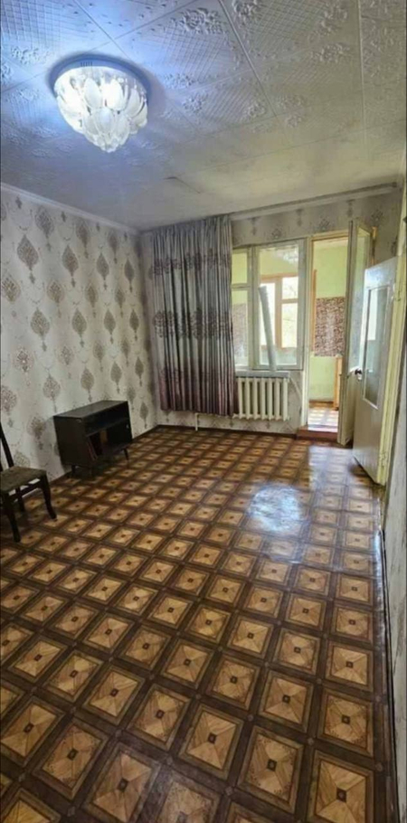 \Чилонзор19.Средний Ремонт,1*2 Клинган,2 Етаж,1,5/3 балк.Ар,Айген.