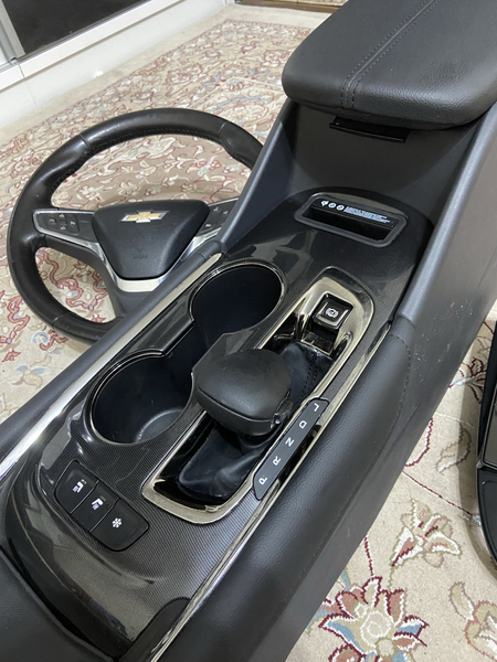 Malibu Bar Uzb+Malibu 2 rul+ Tesla Manitor Polni Kamplekt