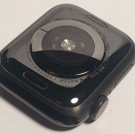Apple Watch 5 Titanium