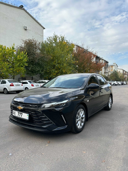 Ideal hiolatda Qora Chevrolet Monza, 1.5 atmosferniy
