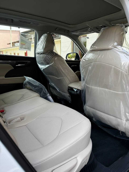 Toyota Higlander Hybrid 2022 год Limited