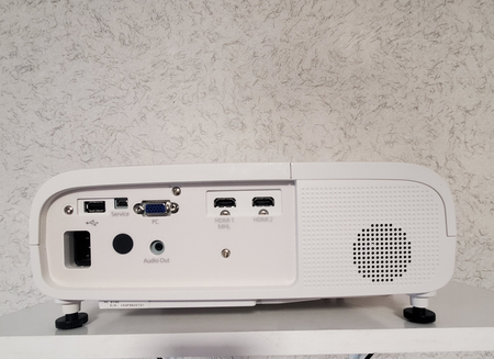 Проектор Epson EH TW-5600 для домашнего кинотеатра
