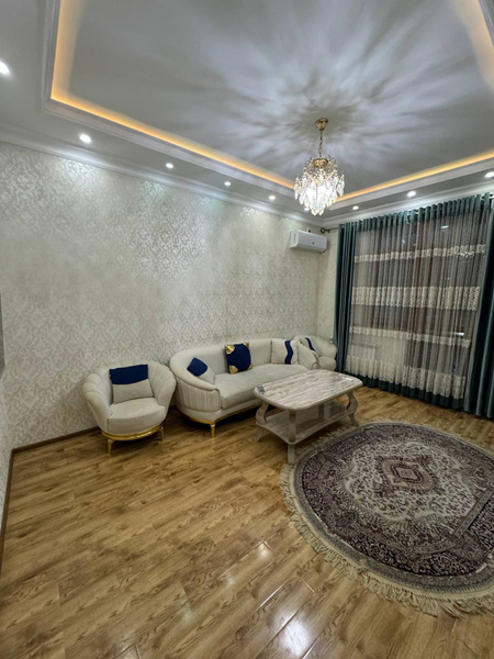 Паркентский Продаётся двух комнатная квартира