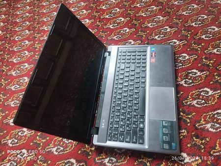 Lenovo noutbuk sotiladi kampyuter