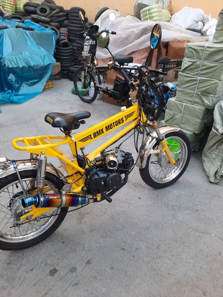 Moto  BMX 125 kub  samadiniy