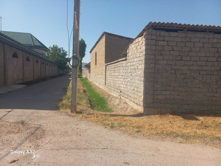Uchastka sotiladi Nurafshon