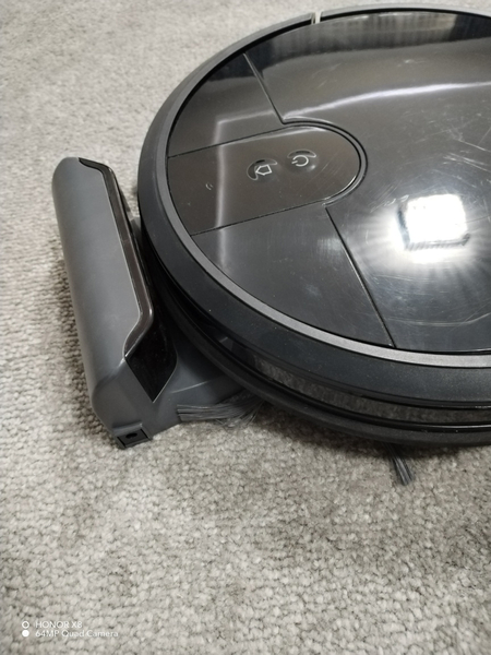 Робот пылесос / Robot Vacuum Cleaner
