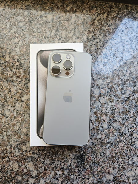 Apple iphone 15 Pro