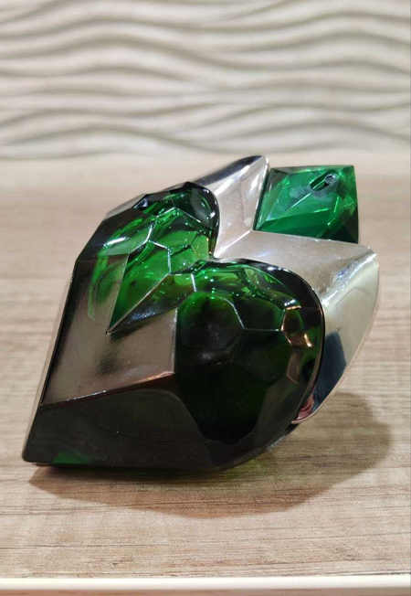 Продам парфюм Aura Mugler