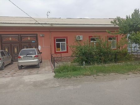 Эски шахар авто школадан ичкарига ховли сотилади.