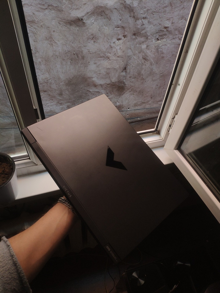 VICTUS GAMING. RTX™ 3050/16Gb/144Hz/DDR6. Или на iPhone