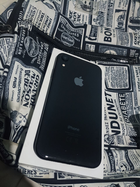 Iphone xr срочно !!!