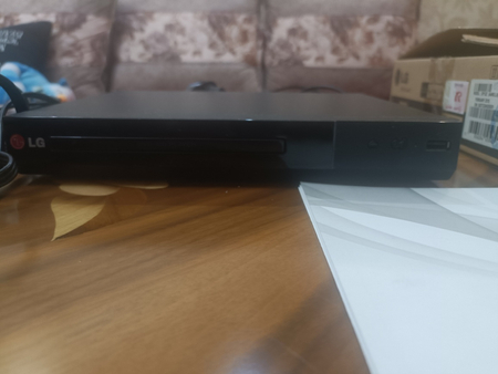 Продам dvd плеер