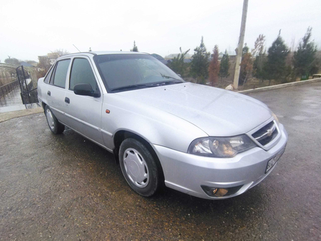 Nexia 2 srochno 6000$naxt