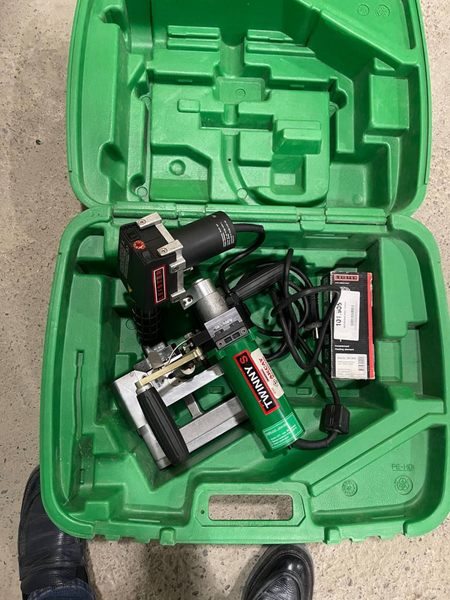 Leister sotiladi 3/1 dazmol, pistolet, fen