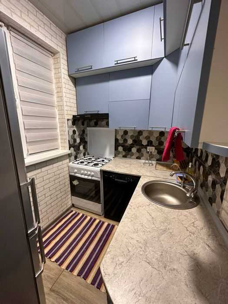 БИЙ • Максим Горький • 3-комн • 70 м² • этаж 2/4 • [БЭ:22815]