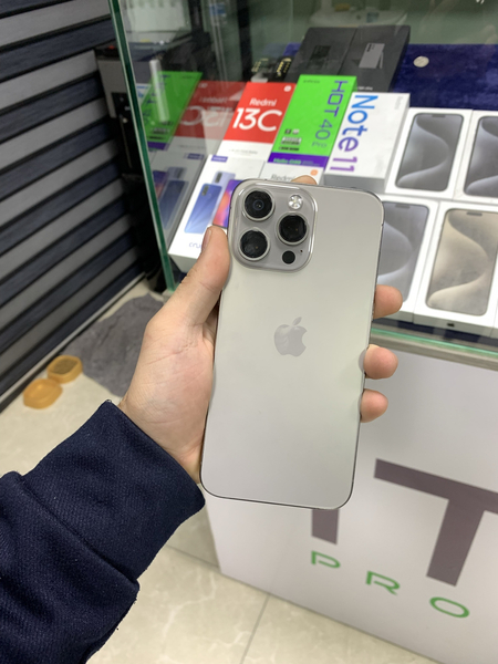 iphone XR 15 pro