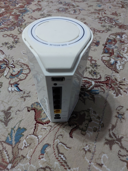 D-Link wifi Router Sotiladi DIR-850LW