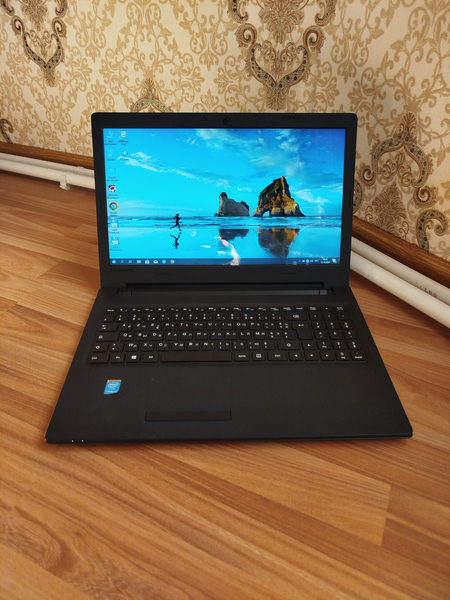 Тонкий ноутбук для учебы и офисных работ intel Core i3 8/256 SSD, 15.6
