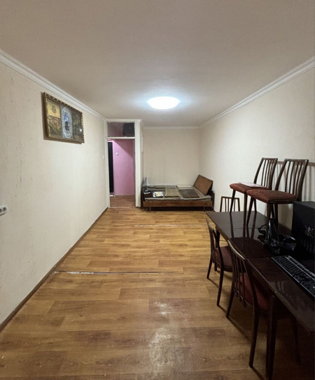 Продается квартира 1 микрорайон