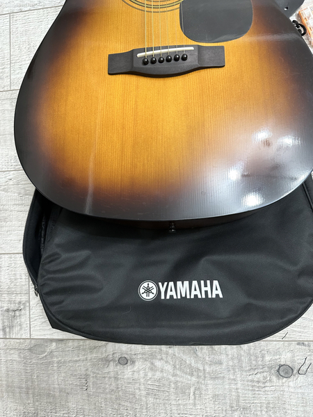 Акустическая гитара YAMAHA F310p