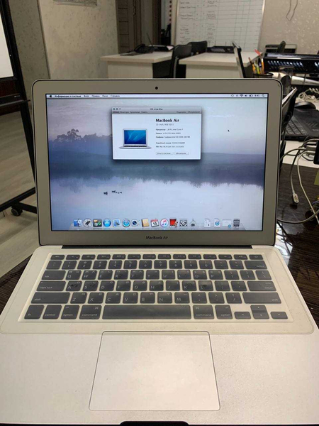 Mac AIR 2011 kottasi 4/256 DDR3