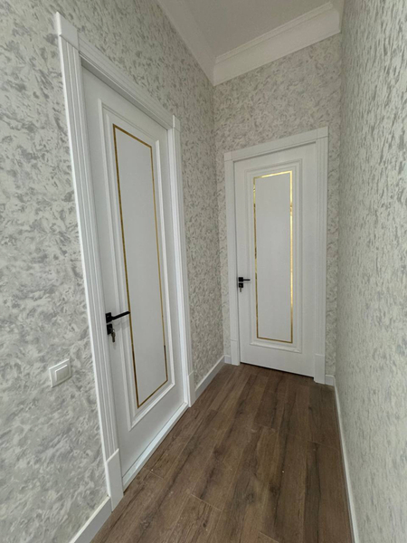 Eshik o’rnatamiz ustanofka qilamiz
