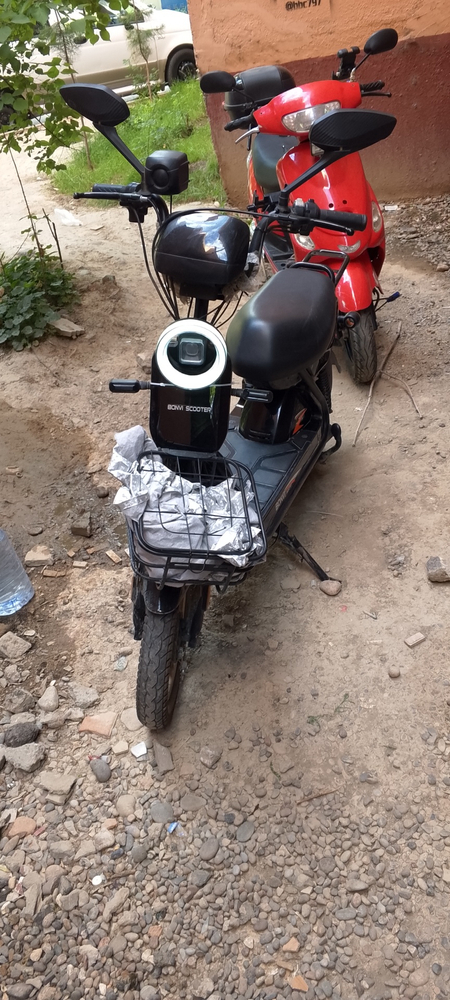 Elektron skuter 1 zaryad bilan 80 90km yuradi