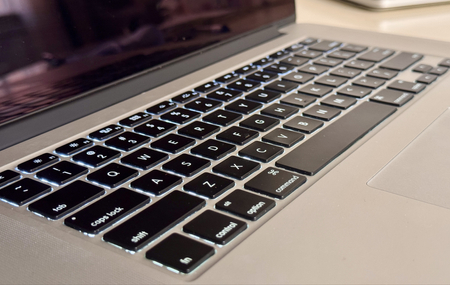 Apple Macbook Pro, 15-inch, 2015 Mid