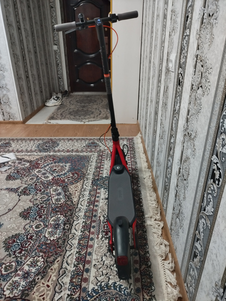 Электросамокат Ninebot d28